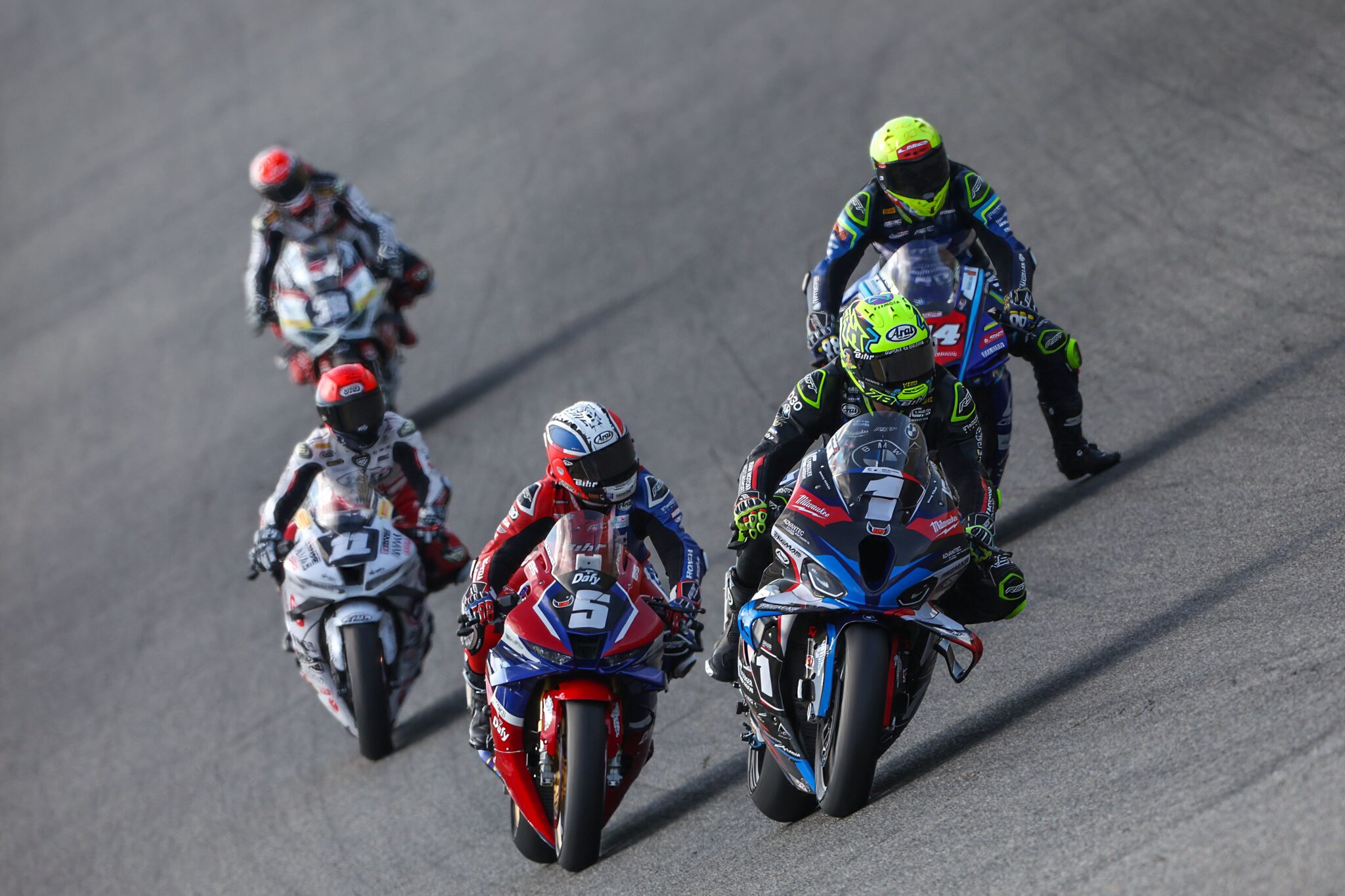 FSBK Pau Arnos Day 2: Kenny Foray enters the French Superbike legend by winning a 4th title in a ...