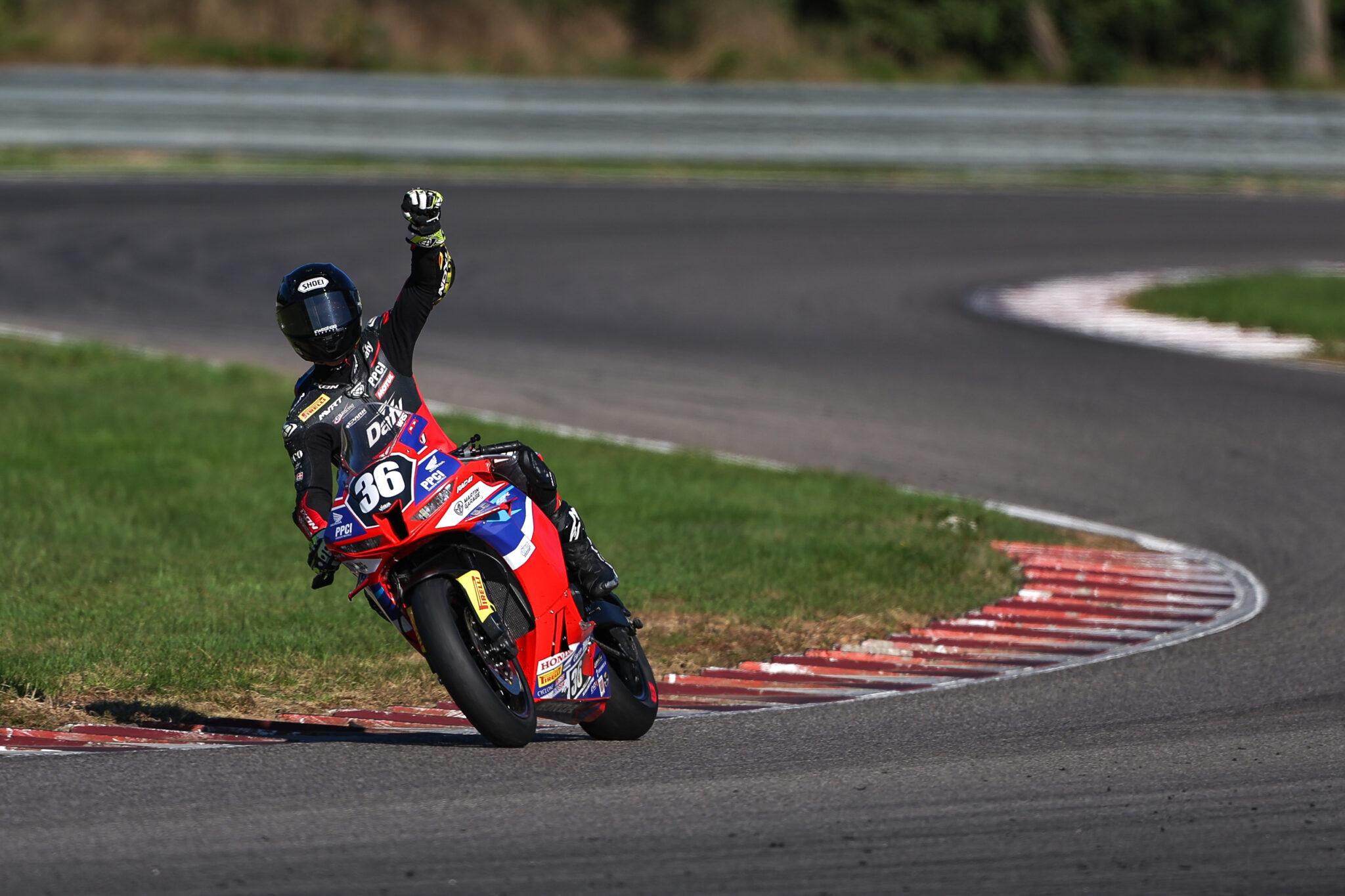 FSBK Anneau du Rhin : un week-end de sacres et de rebondissements ...